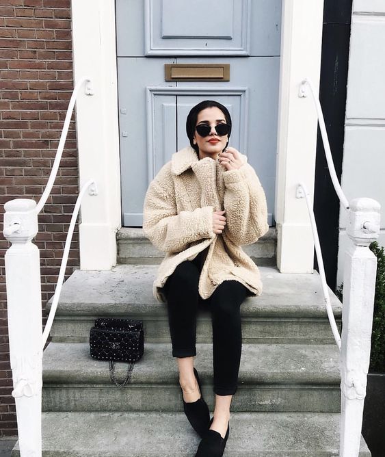 Trend Mini Bag To Complete You Daily Hijab Outfits - Hijab-style.com