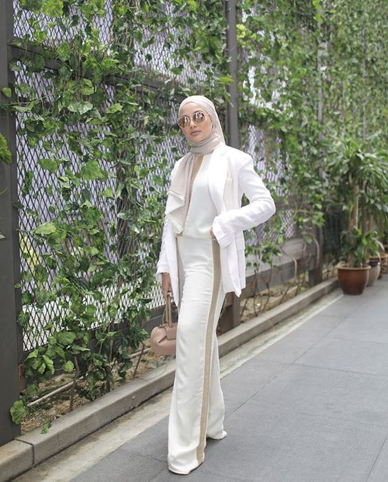 Trend Mini Bag To Complete You Daily Hijab Outfits - Hijab-style.com