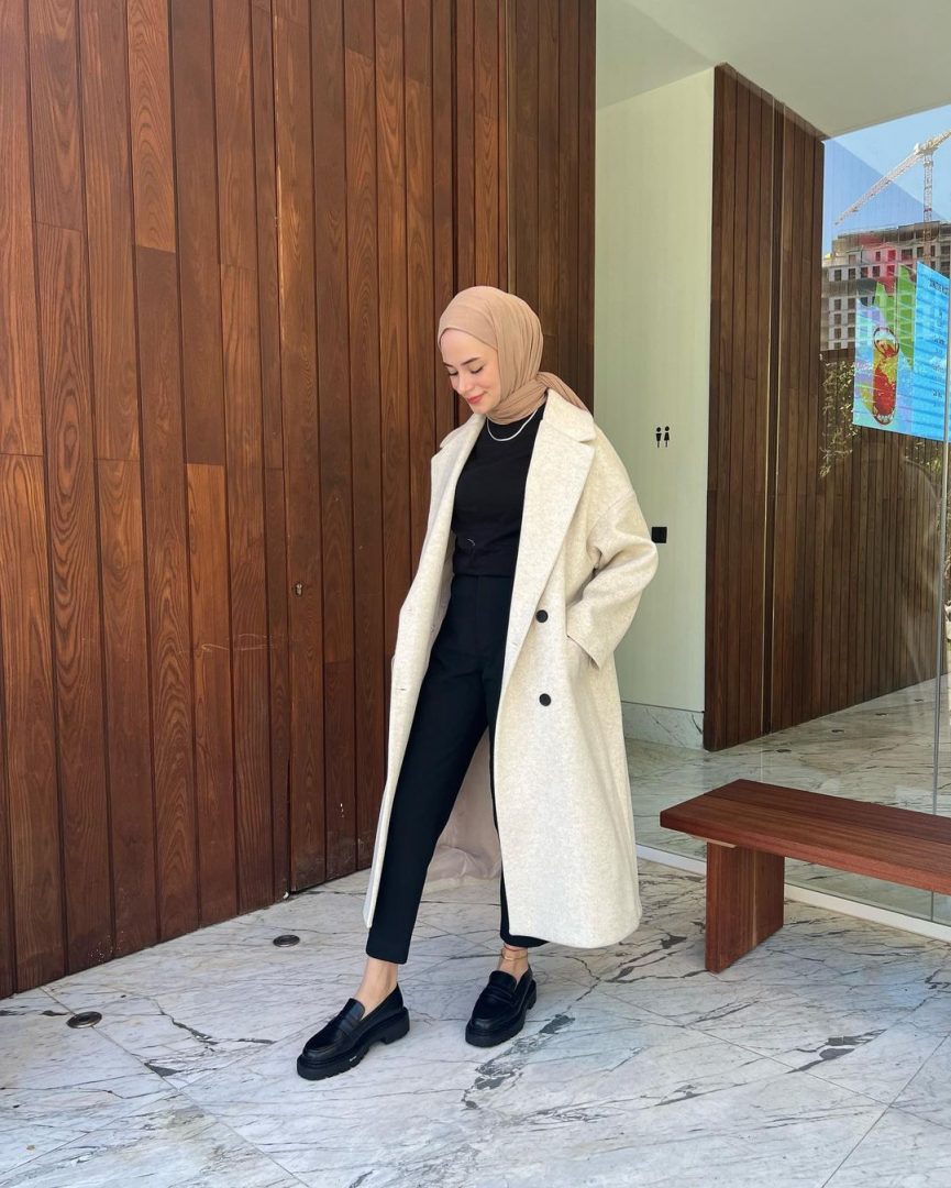 Basic Guide How To Layer For Fall Hijab Looks - Hijab-style.com