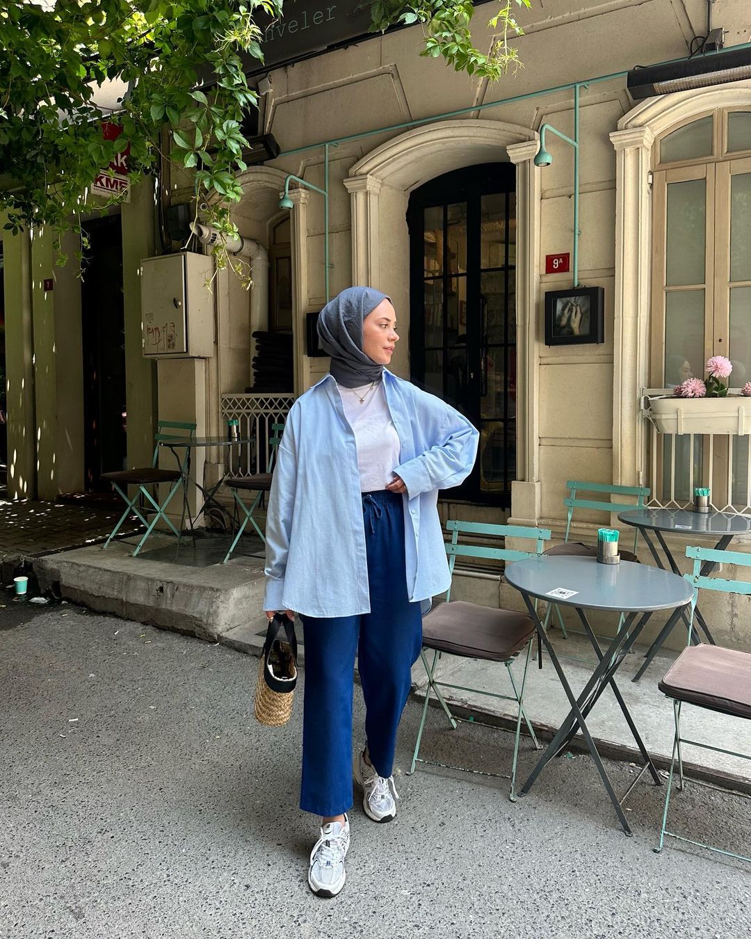 Ultimate Guide to Fashion Hijab Trend of 2023 - Hijab-style.com